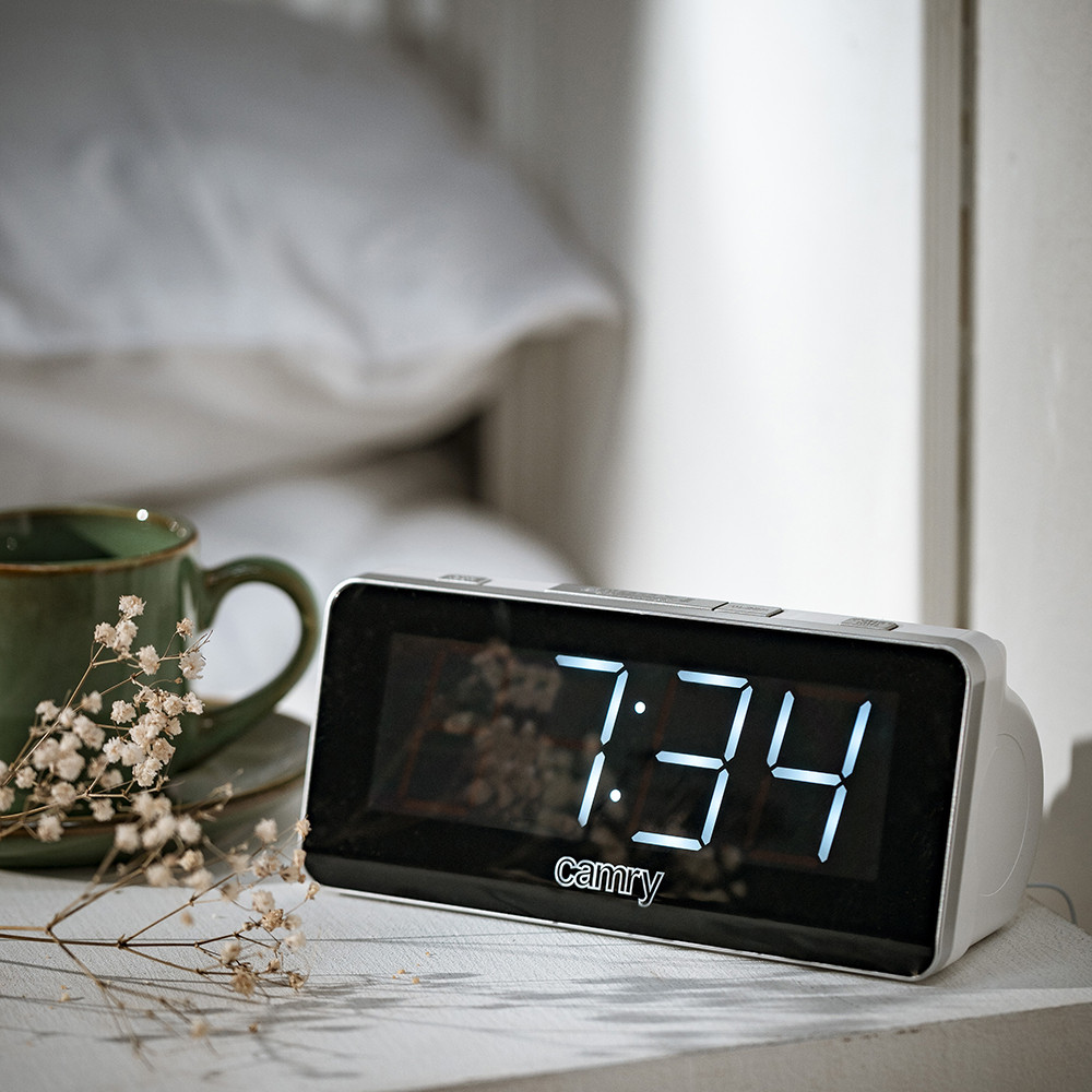 Radio Reloj Pll Am/fm Led 1'8 Brillo Ajustable 20 Memorias Funcion ...